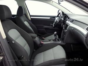 Skoda SuperB 2009 in Tallinn, with an engine capacity of 2.00 L and mileage of 389 thousand km for 1999 €, photo 7 on AUTOMOTO.COM.LV