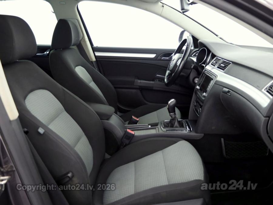 Skoda SuperB 2009 in Tallinn, with an engine capacity of 2.00 L and mileage of 389 thousand km for 1999 €, photo 7 on AUTOMOTO.COM.LV