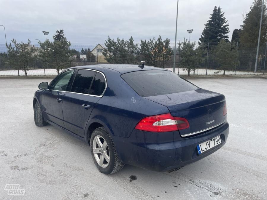 Skoda SuperB 2010 Kauņa, ar dzinēja tilpumu 2.00 L un nobraukumu 350 tūkst. km par 3200 €, foto 4 vietnē AUTOMOTO.COM.LV