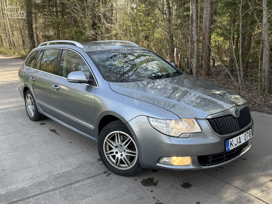Skoda SuperB 2010 in Vilnius, with an engine capacity of 2.00 L and mileage of 400 thousand km for 3200 €, photo 3 on AUTOMOTO.COM.LV