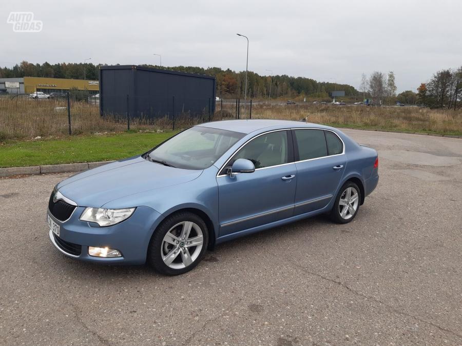 Skoda SuperB 2010 in Kaunas, with an engine capacity of 2.00 L and mileage of 300 thousand km for 2300 €, photo 3 on AUTOMOTO.COM.LV