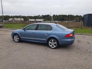 Skoda SuperB 2010 in Kaunas, with an engine capacity of 2.00 L and mileage of 300 thousand km for 2300 €, photo 15 on AUTOMOTO.COM.LV