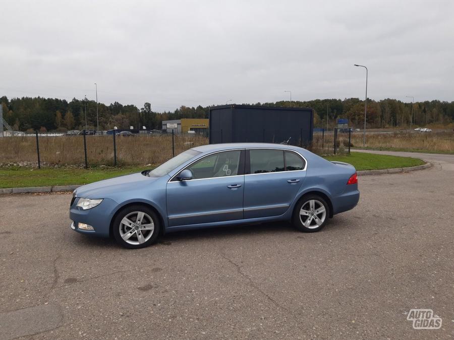 Skoda SuperB 2010 in Kaunas, with an engine capacity of 2.00 L and mileage of 300 thousand km for 2300 €, photo 18 on AUTOMOTO.COM.LV