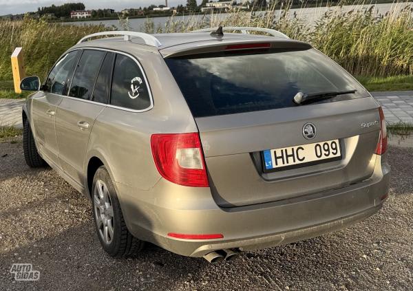 Skoda SuperB 2011 in Klaipeda, with an engine capacity of 2.00 L and mileage of 285 thousand km for 4000 €, photo 8 on AUTOMOTO.COM.LV