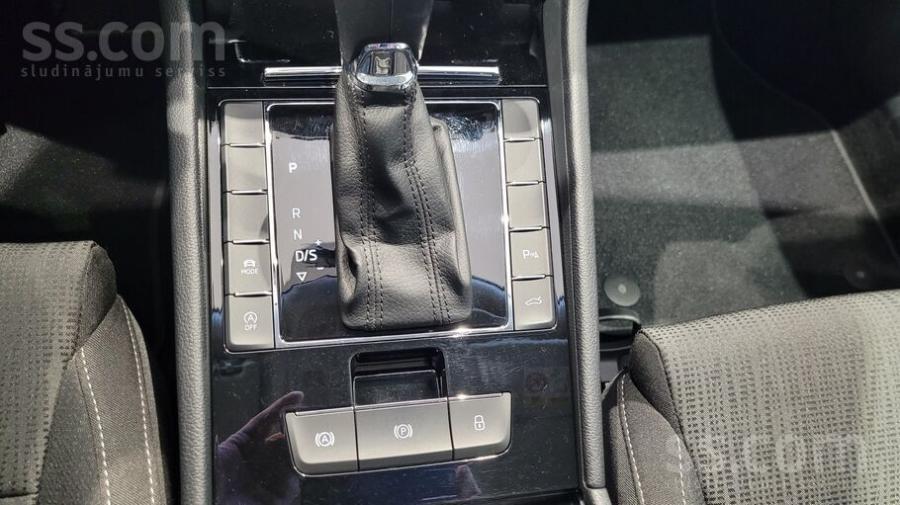 Skoda SuperB 2015 Rīga, ar dzinēja tilpumu 1.80 L un nobraukumu 169 tūkst. km par 12690 €, foto 15 vietnē AUTOMOTO.COM.LV