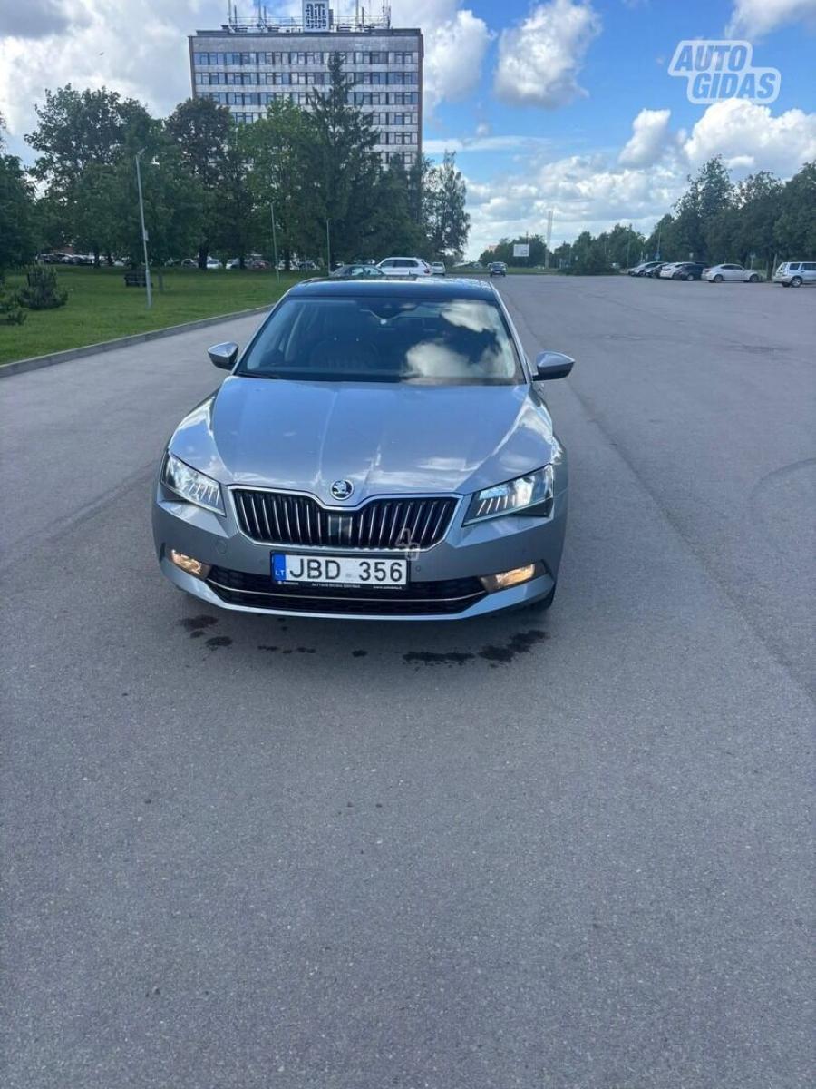 Skoda SuperB 2015 Alīta, ar dzinēja tilpumu 2.00 L un nobraukumu 300 tūkst. km par 10700 €, foto 1 vietnē AUTOMOTO.COM.LV