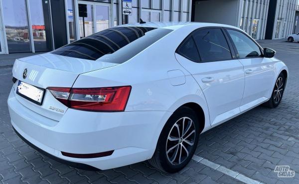 Skoda SuperB 2017 Viļņa, ar dzinēja tilpumu 1.60 L un nobraukumu 259 tūkst. km par 8500 €, foto 4 vietnē AUTOMOTO.COM.LV