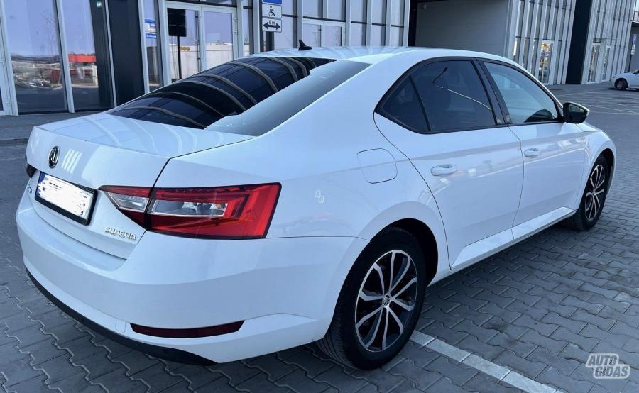 Skoda SuperB 2017 Viļņa, ar dzinēja tilpumu 1.60 L un nobraukumu 259 tūkst. km par 8500 €, foto 5 vietnē AUTOMOTO.COM.LV