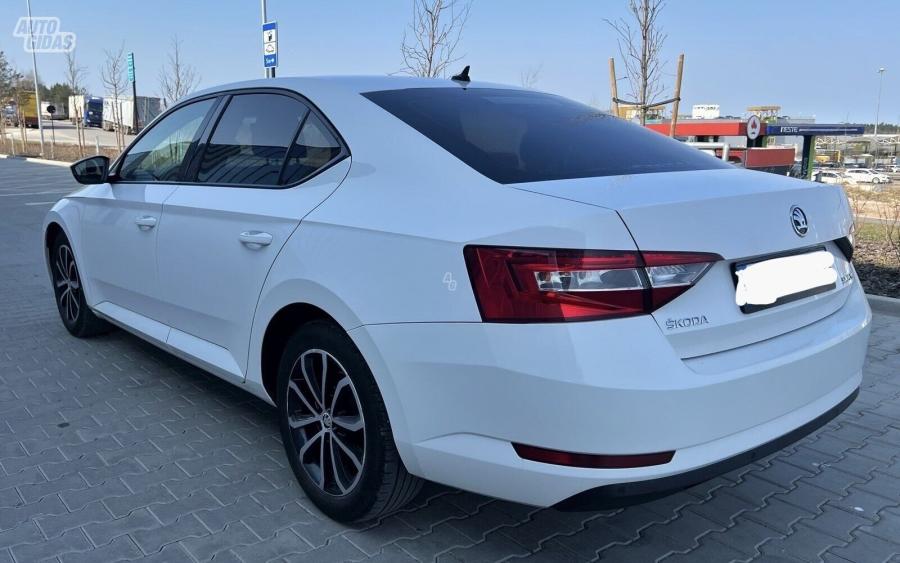 Skoda SuperB 2017 Viļņa, ar dzinēja tilpumu 1.60 L un nobraukumu 259 tūkst. km par 8500 €, foto 7 vietnē AUTOMOTO.COM.LV