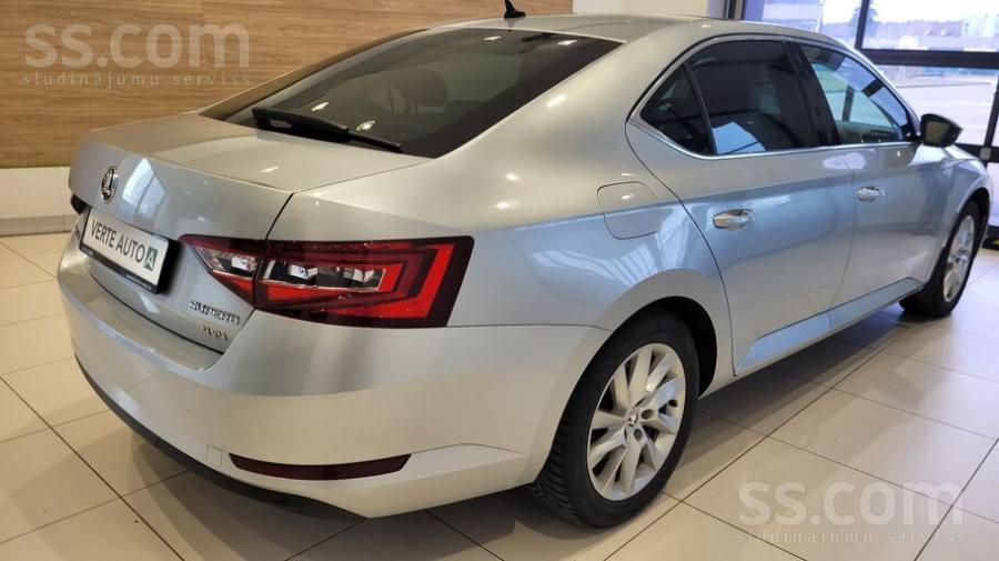 Skoda SuperB 2017 Rīga, ar dzinēja tilpumu 2.00 L un nobraukumu 167 tūkst. km par 12900 €, foto 21 vietnē AUTOMOTO.COM.LV
