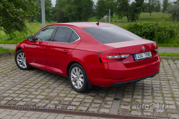 Skoda SuperB 2018 Tartu, ar dzinēja tilpumu 1.40 L un nobraukumu 135 tūkst. km par 15599 €, foto 6 vietnē AUTOMOTO.COM.LV