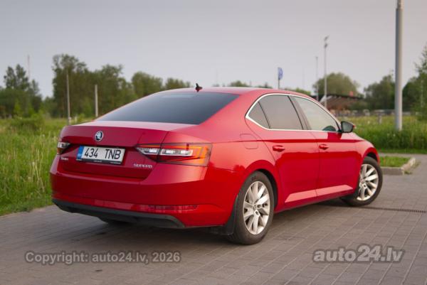 Skoda SuperB 2018 Tartu, ar dzinēja tilpumu 1.40 L un nobraukumu 135 tūkst. km par 15599 €, foto 8 vietnē AUTOMOTO.COM.LV