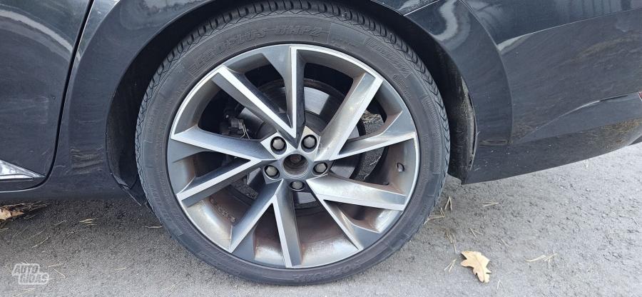 Skoda SuperB 2018 in Klaipeda, with an engine capacity of 2.00 L and mileage of 388 thousand km for 13900 €, photo 21 on AUTOMOTO.COM.LV