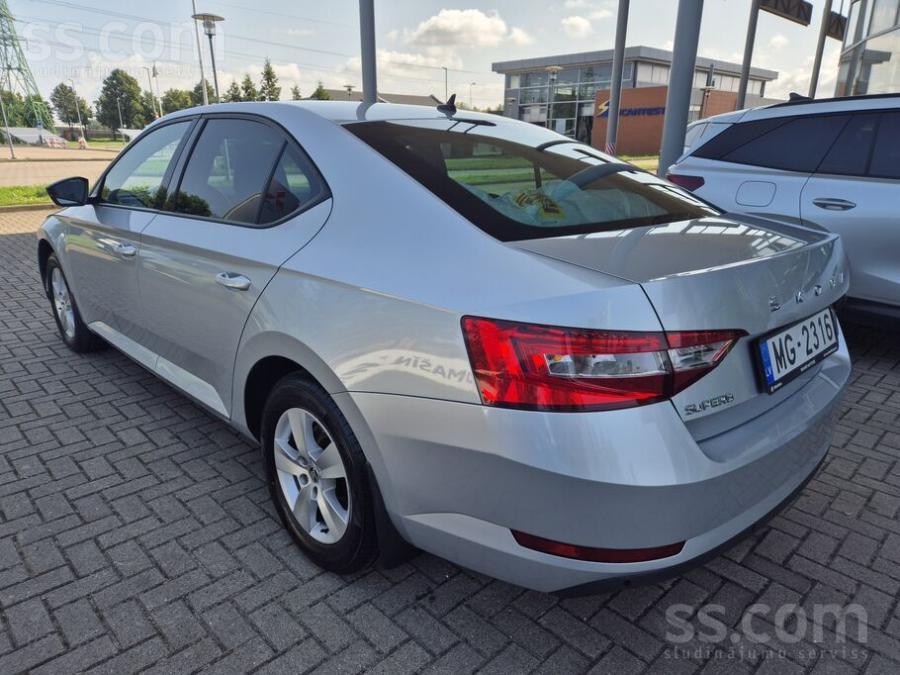 Skoda SuperB 2019 Liepāja, ar dzinēja tilpumu 1.50 L un nobraukumu 65 tūkst. km par 12430 €, foto 5 vietnē AUTOMOTO.COM.LV