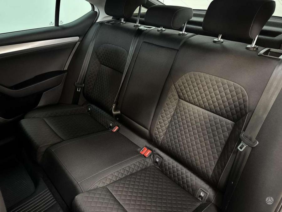 Skoda SuperB 2021 in Vilnius, with an engine capacity of 2.00 L and mileage of 149 thousand km for 19500 €, photo 16 on AUTOMOTO.COM.LV