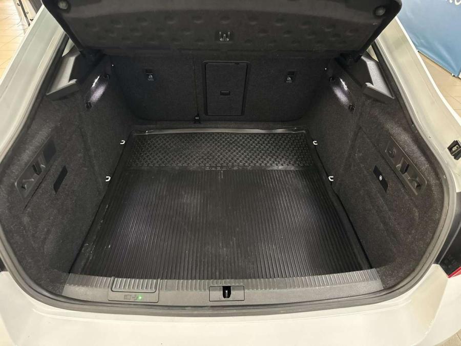 Skoda SuperB 2021 in Vilnius, with an engine capacity of 2.00 L and mileage of 149 thousand km for 19500 €, photo 26 on AUTOMOTO.COM.LV