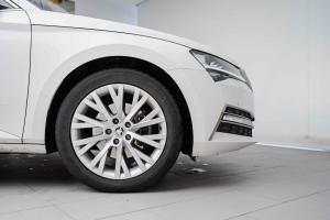 Skoda SuperB 2021 Peetri, ar dzinēja tilpumu 1.40 L un nobraukumu 95 tūkst. km par 24900 €, foto 15 vietnē AUTOMOTO.COM.LV
