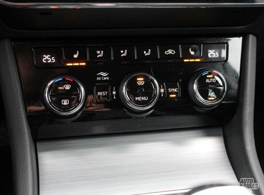 Skoda SuperB 2023 in Vilnius, with an engine capacity of 1.50 L and mileage of 38 thousand km for 27750 €, photo 17 on AUTOMOTO.COM.LV