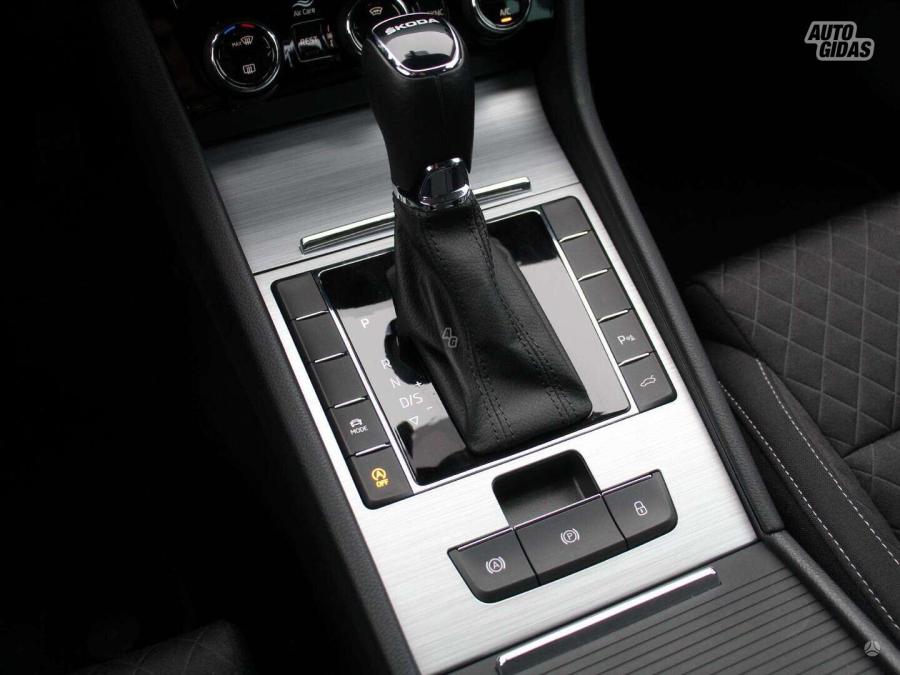 Skoda SuperB 2023 in Vilnius, with an engine capacity of 1.50 L and mileage of 38 thousand km for 27750 €, photo 18 on AUTOMOTO.COM.LV