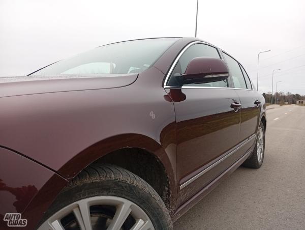 Red Skoda SuperB 2009 in Vilnius, with an engine capacity of 1.90 L and mileage of 388 thousand km for 3950 €, photo 7 on AUTOMOTO.COM.LV