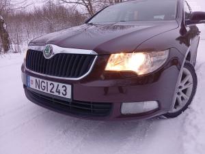 Sarkans Skoda SuperB 2009 Viļņa, ar dzinēja tilpumu 1.90 L un nobraukumu 388 tūkst. km par 3950 €, foto 9 vietnē AUTOMOTO.COM.LV