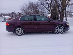 Sarkans Skoda SuperB 2009 Viļņa, ar dzinēja tilpumu 1.90 L un nobraukumu 388 tūkst. km par 3950 €, foto 12 vietnē AUTOMOTO.COM.LV