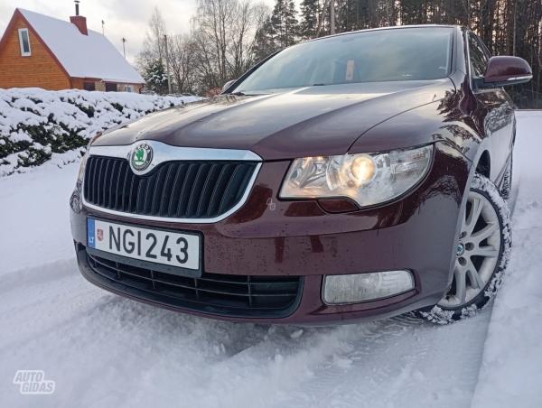 Red Skoda SuperB 2009 in Vilnius, with an engine capacity of 1.90 L and mileage of 389 thousand km for 3950 €, photo 9 on AUTOMOTO.COM.LV