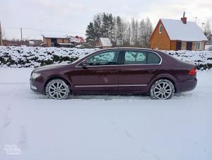 Sarkans Skoda SuperB 2009 Viļņa, ar dzinēja tilpumu 1.90 L un nobraukumu 389 tūkst. km par 3950 €, foto 11 vietnē AUTOMOTO.COM.LV