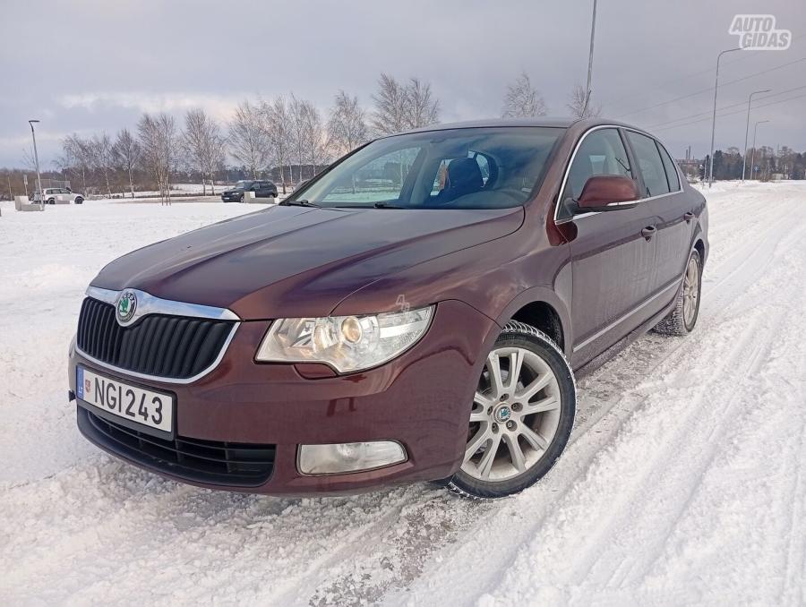 Sarkans Skoda SuperB 2009 Viļņa, ar dzinēja tilpumu 1.90 L un nobraukumu 388 tūkst. km par 3950 €, foto 1 vietnē AUTOMOTO.COM.LV
