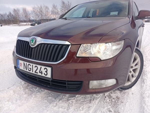 Red Skoda SuperB 2009 in Vilnius, with an engine capacity of 1.90 L and mileage of 388 thousand km for 3950 €, photo 9 on AUTOMOTO.COM.LV