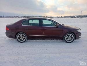 Sarkans Skoda SuperB 2009 Viļņa, ar dzinēja tilpumu 1.90 L un nobraukumu 388 tūkst. km par 3950 €, foto 12 vietnē AUTOMOTO.COM.LV