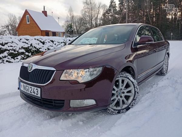 Sarkans Skoda SuperB 2009 Viļņa, ar dzinēja tilpumu 1.90 L un nobraukumu 388 tūkst. km par 3950 €, foto 1 vietnē AUTOMOTO.COM.LV