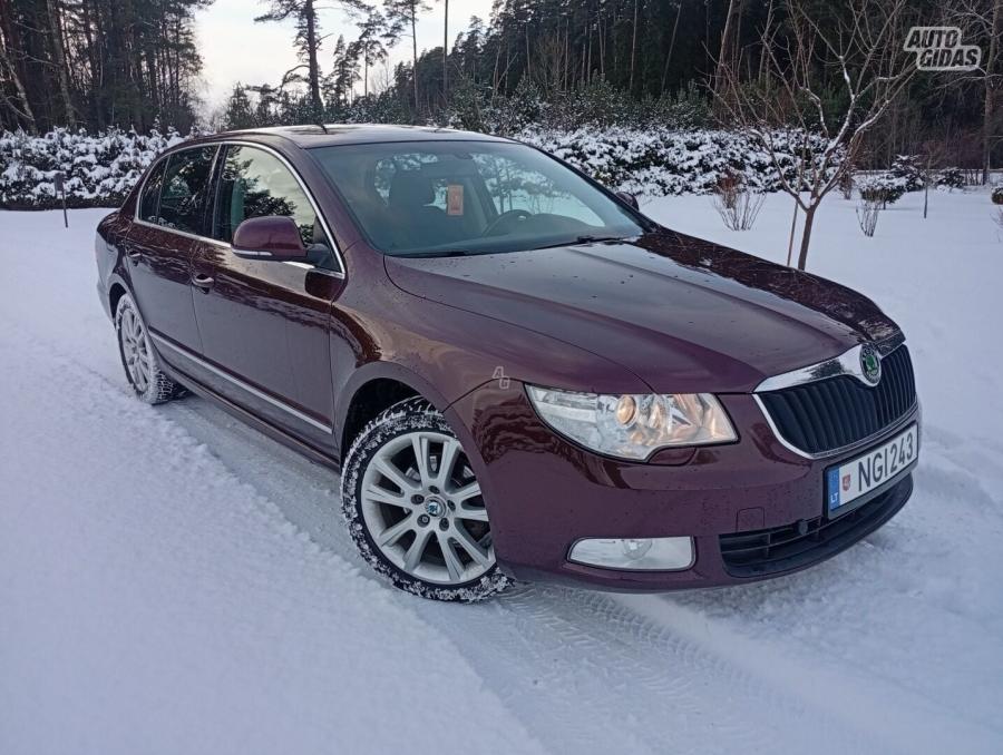 Sarkans Skoda SuperB 2009 Viļņa, ar dzinēja tilpumu 1.90 L un nobraukumu 388 tūkst. km par 3950 €, foto 3 vietnē AUTOMOTO.COM.LV