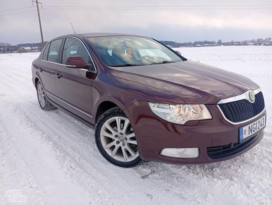 Sarkans Skoda SuperB 2009 Viļņa, ar dzinēja tilpumu 1.90 L un nobraukumu 389 tūkst. km par 3950 €, foto 3 vietnē AUTOMOTO.COM.LV
