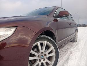 Red Skoda SuperB 2009 in Vilnius, with an engine capacity of 1.90 L and mileage of 389 thousand km for 3950 €, photo 8 on AUTOMOTO.COM.LV