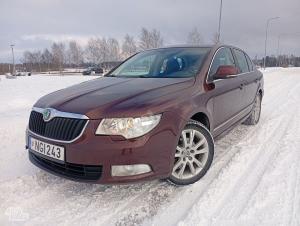 Red Skoda SuperB 2009 in Vilnius, with an engine capacity of 1.90 L and mileage of 389 thousand km for 3550 €, photo  on AUTOMOTO.COM.LV