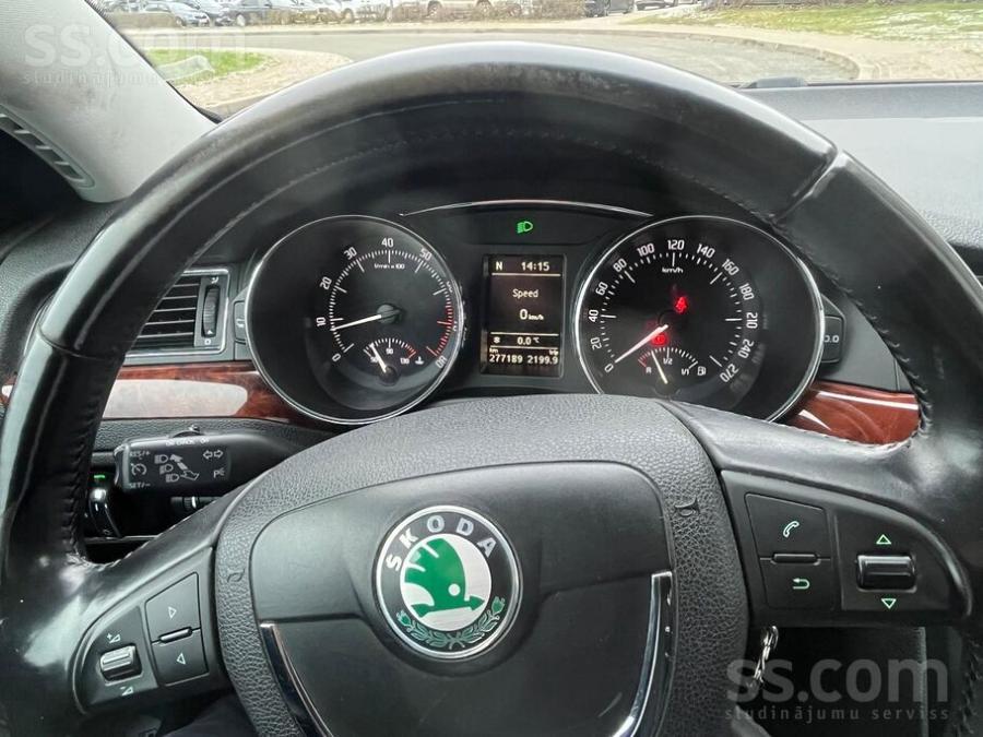 Sarkans Skoda SuperB 2010 Rīga, ar dzinēja tilpumu 1.80 L un nobraukumu 280 tūkst. km par 2590 €, foto 9 vietnē AUTOMOTO.COM.LV