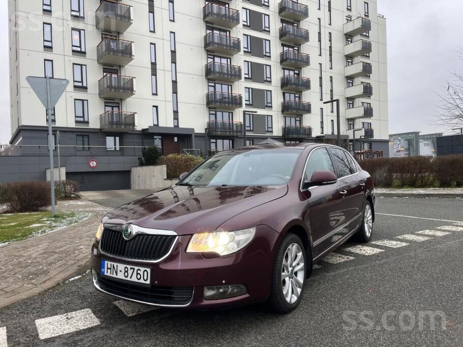 Sarkans Skoda SuperB 2010 Rīga, ar dzinēja tilpumu 1.80 L un nobraukumu 280 tūkst. km par 2590 €, foto 11 vietnē AUTOMOTO.COM.LV
