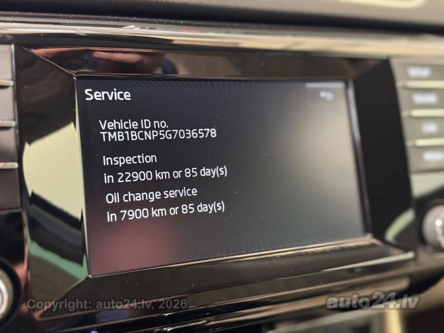 Red Skoda SuperB 2015 in Tallinn, with an engine capacity of 1.40 L and mileage of 138 thousand km for 12900 €, photo 24 on AUTOMOTO.COM.LV