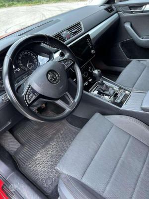 Red Skoda SuperB 2018 in Kaunas, with an engine capacity of 2.00 L and mileage of 181 thousand km for 14800 €, photo 11 on AUTOMOTO.COM.LV