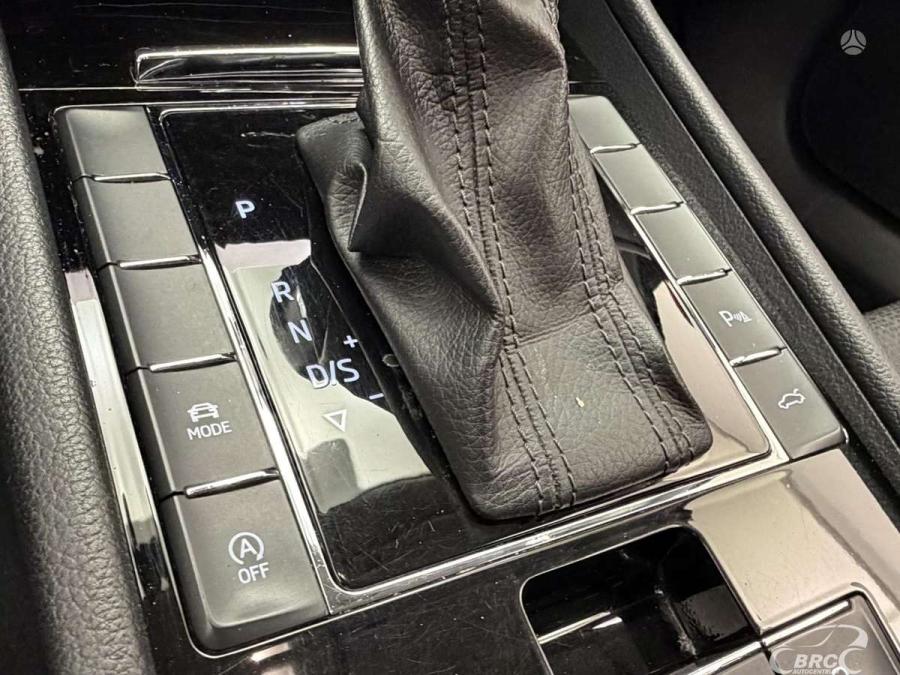 Sarkans Skoda SuperB 2018 Viļņa, ar dzinēja tilpumu 1.97 L un nobraukumu 189 tūkst. km par 11900 €, foto 29 vietnē AUTOMOTO.COM.LV