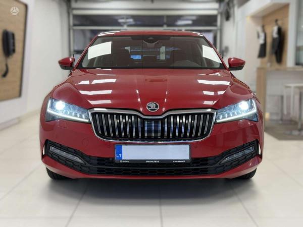 Red Skoda SuperB 2020 in Kaunas, with an engine capacity of 1.97 L and mileage of 203 thousand km for 15800 €, photo 2 on AUTOMOTO.COM.LV