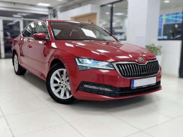 Red Skoda SuperB 2020 in Kaunas, with an engine capacity of 1.97 L and mileage of 246 thousand km for 14600 €, photo 3 on AUTOMOTO.COM.LV