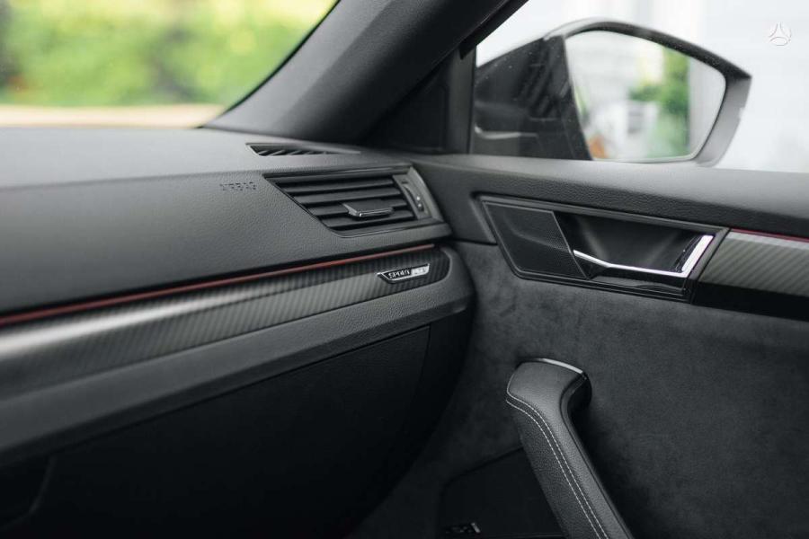 Sarkans Skoda SuperB 2020 Rīga, ar dzinēja tilpumu 1.97 L un nobraukumu 187 tūkst. km par 19000 €, foto 11 vietnē AUTOMOTO.COM.LV