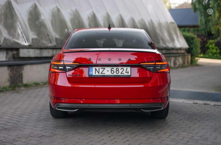 Sarkans Skoda SuperB 2020 Rīga, ar dzinēja tilpumu 1.97 L un nobraukumu 187 tūkst. km par 19000 €, foto 30 vietnē AUTOMOTO.COM.LV