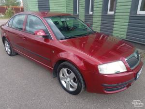 Sarkans Skoda SuperB 2007 Šauļi, ar dzinēja tilpumu 2.00 L un nobraukumu 290 tūkst. km par 2250 €, foto  vietnē AUTOMOTO.COM.LV
