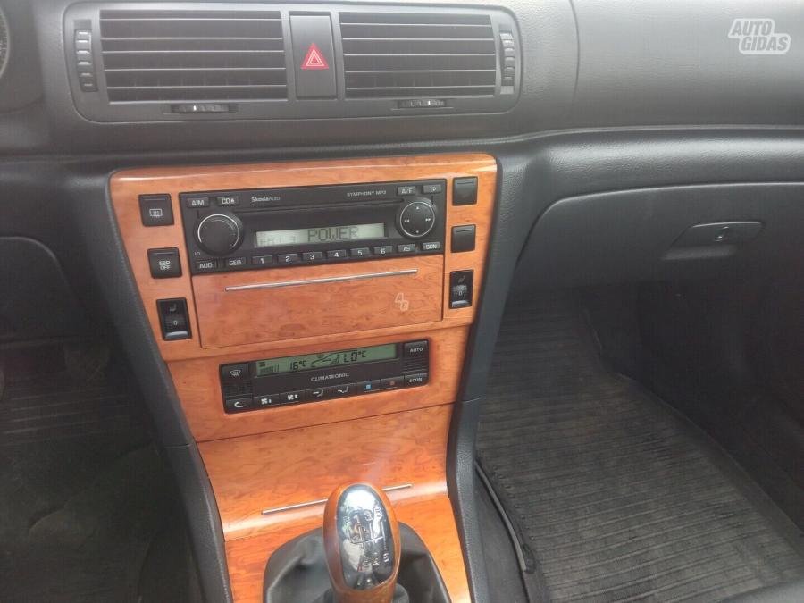 Red Skoda SuperB 2007 in Siauliai, with an engine capacity of 2.00 L and mileage of 290 thousand km for 2250 €, photo 15 on AUTOMOTO.COM.LV