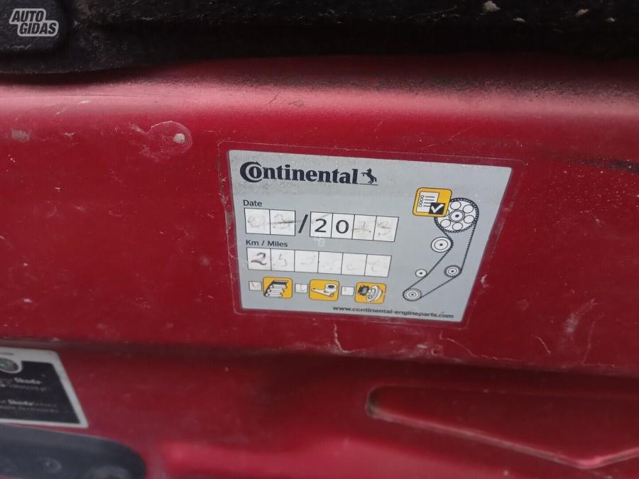 Red Skoda SuperB 2007 in Siauliai, with an engine capacity of 2.00 L and mileage of 290 thousand km for 2250 €, photo 18 on AUTOMOTO.COM.LV