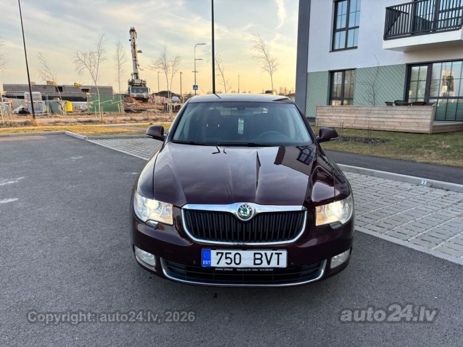 Red Skoda SuperB 2008 in Tartu, with an engine capacity of 2.00 L and mileage of 349 thousand km for 3700 €, photo 10 on AUTOMOTO.COM.LV