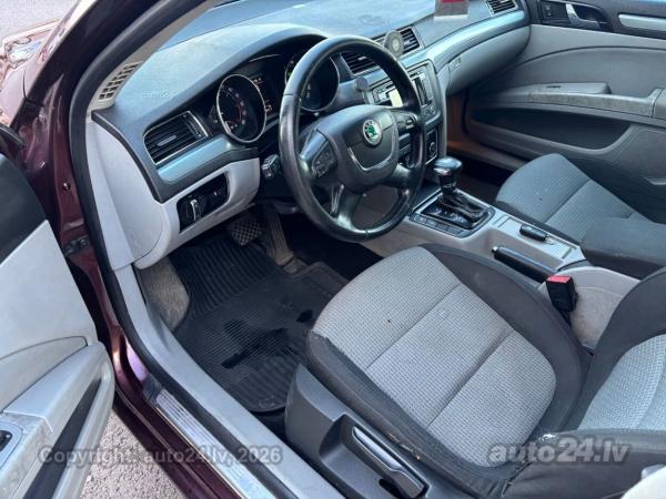 Red Skoda SuperB 2008 in Tartu, with an engine capacity of 2.00 L and mileage of 349 thousand km for 3700 €, photo 11 on AUTOMOTO.COM.LV